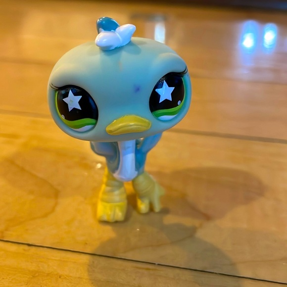 Littlest Pet Shop | Toys | Littlest Pet Shop Bird Ostrich With Star ...